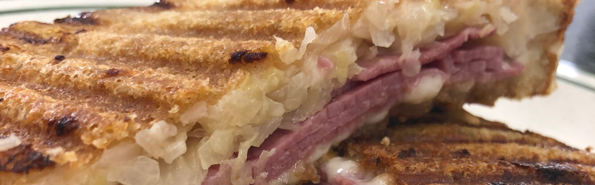 Classic Reuben Sandwich Recipe | RFI